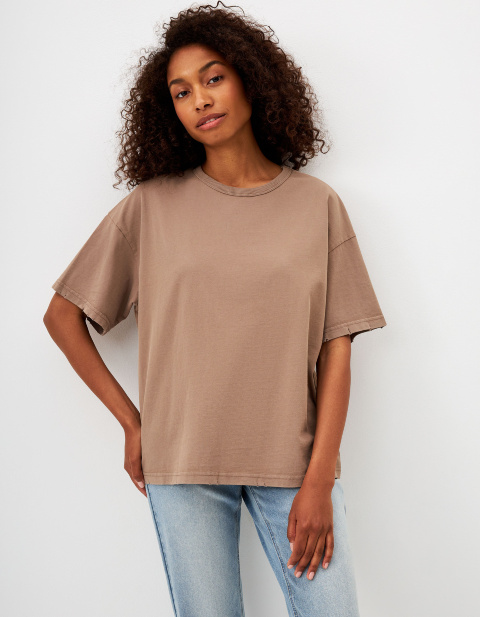 Женские футболки и лонгсливы – купить в интернет-магазине sela